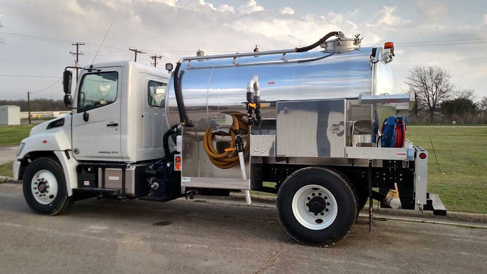 What is the Best Vacuum Tank Material for an Industrial Truck?